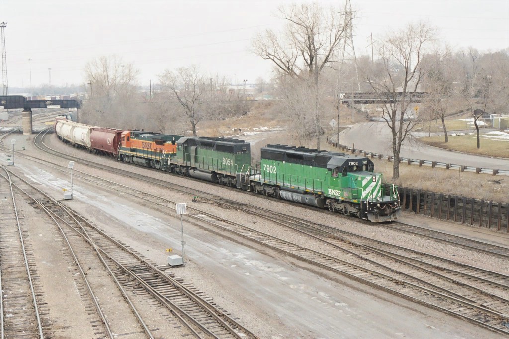 Departure on the "north runner"